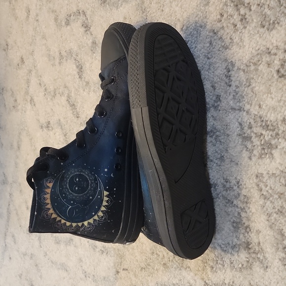 Raad Shop | Shoes | 85 Black And Blue High Tops With Sun And Moon ...